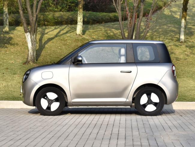 Changan Lumin 2023 155km/301km Compact Small EV Mini Electric Car Mini Car