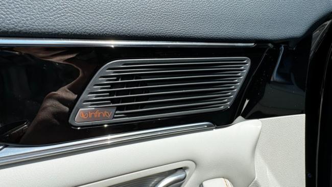 Tashkent Stock 2024 Byd Song Plus 605km Champion Flagship Edition Electric Car New EV Car SUV