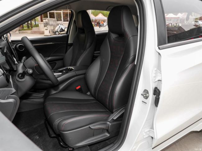 New Car Long Range Electric Car 405km Byd E2 2023 Luxury Version