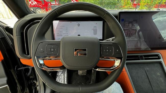 2023 BAW 6-Seats Poler Stone 01 Electric SUV