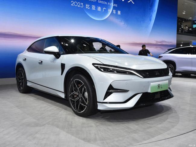2024 New Energy Vehicles Byd Song L Awd 602km Electric Car with Good Price