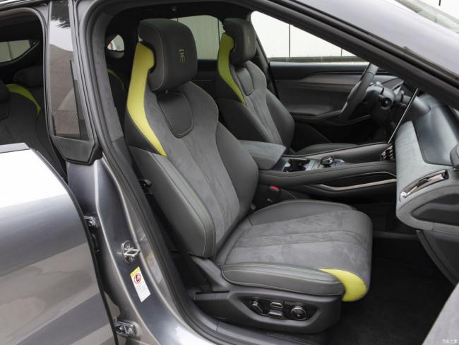 2024 New Energy Vehicles Byd Song L Awd 602km Electric Car with Good Price