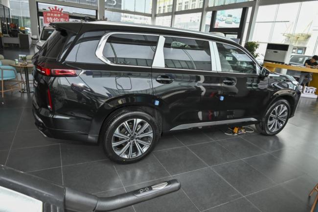 Exeed Range Rover 2023 400t 2WD Starelite 6-Seater