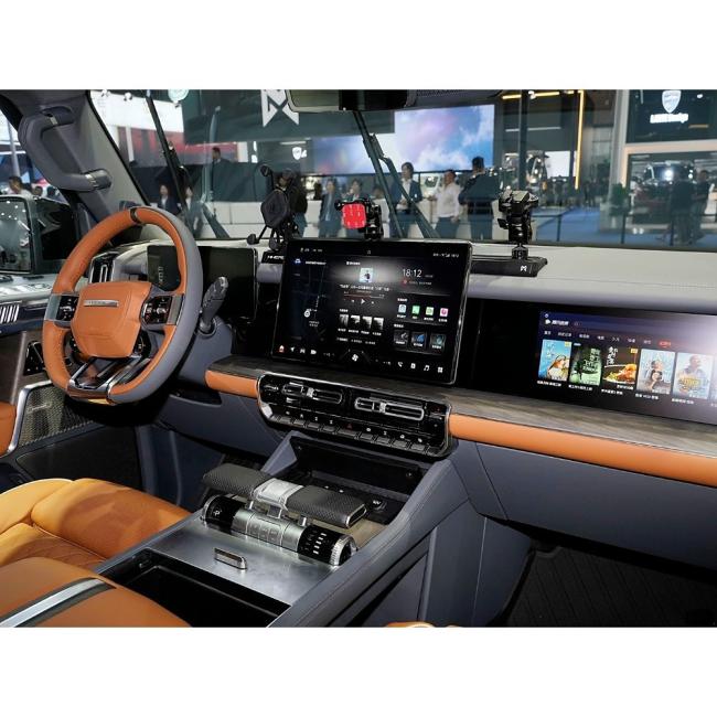 Dongfeng Mhero 917 Hybrid Extended Range Car New EV Car M-Hero 917