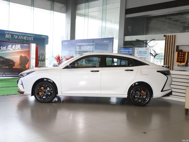 2023 Dongfeng Fengshen Yixuan Aeolus 1.5L Automatic Glory Edition Best Car Deals