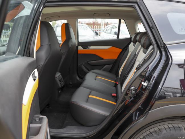 2023 Dongfeng Fengshen Yixuan Aeolus 1.5L Automatic Shine SUV Gasoline New Cars for Sale