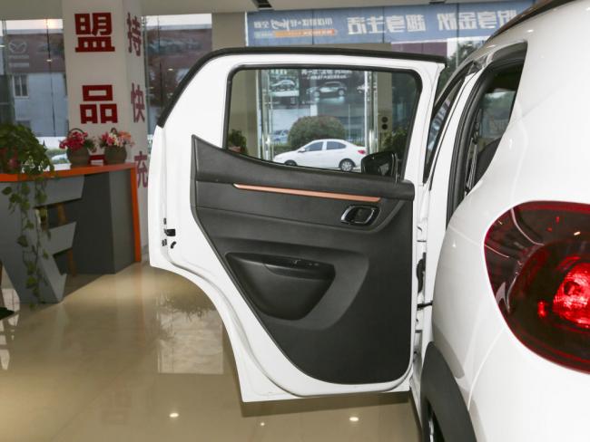 New Car Electric Car Electric Vehicle EV SUV Cheap Dongfeng Nammi Box Zhuifeng 331km Standard