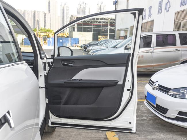 New Car Electric Car Electric Vehicle EV SUV Cheap Dongfeng Venucia Vx6 2023 520 PRO