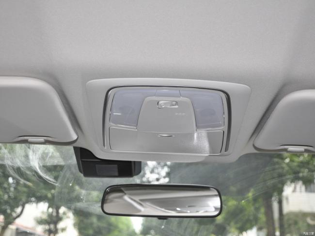 New Car Electric Car Electric Vehicle EV Sedan Cheap Dongfeng Venucia D60EV 2023 Plus Comfort Si
