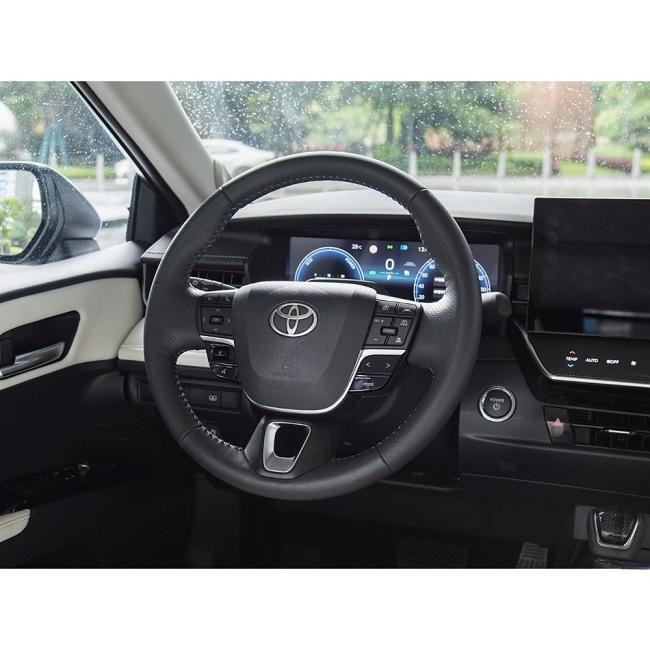 Hot Selling 2024 Toyota Camry 2.5hq Dualengine Flagship Version New Energy Car Double Engine Hybrid Car