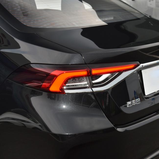Hybrid Car used Toyota Corolla 2023 1.8L Double Engine Elite Edition New Energy Car Compact Car