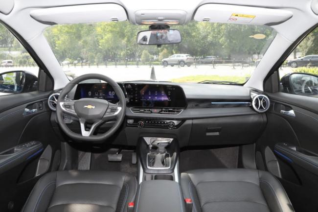 Chevrolet Monza 2023 1.3t Mild Hybrid Automatic Premier Edition Chevrolet Monza Car