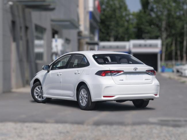Automotive Suppliers 2022 Corolla Tnga CVT Pioneer Edition 4 Doors 5 Seats Sedan 1.5L New Cars for Sale