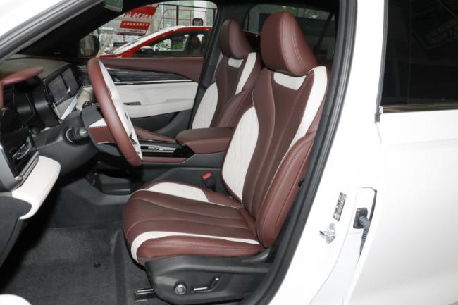 Geely Monjaro Xingyue L 2021 2.0td DCT Evo 2WD Luxury