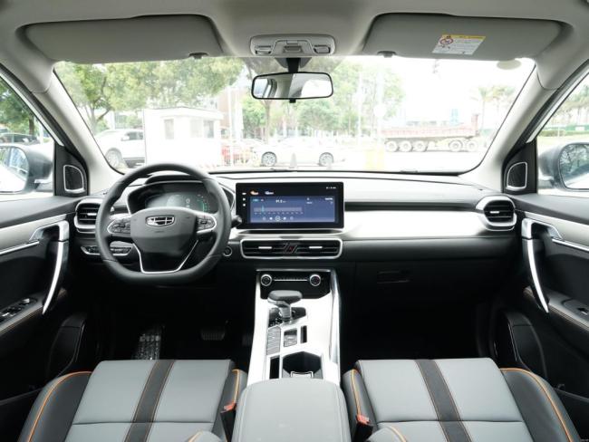 Geely Coolray 1.5t DCT Diamond Edition 2023 SUV Gasoline Car for Sale