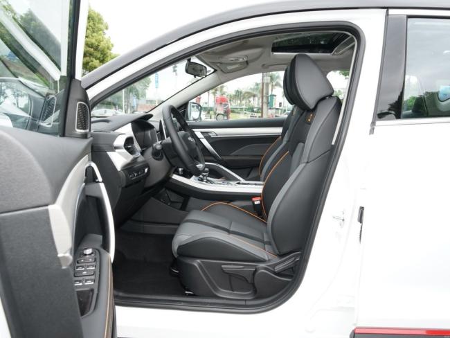 Geely Coolray 1.5t DCT Diamond Edition 2023 SUV Gasoline Car for Sale