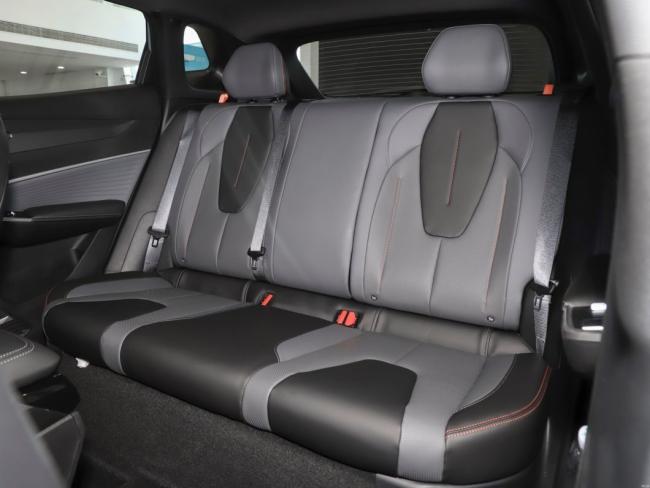 Geely Altas PRO Boyue Cool 1.5td Zhilian Type SUV Gasoline Car for Sale
