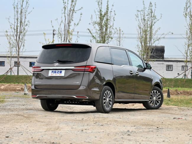 China SUV Buick Gl8 2023 Land Business Cabin Elite Edition