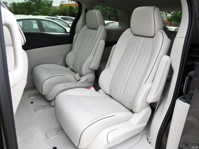 MPV New Car Price Gasoline Car Buick Gl8 (2023) Business Class on Land Dignity Version