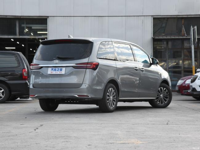 MPV New Car Price Gasoline Car Buick Gl8 (2023) Business Class on Land Smart Dignity Version