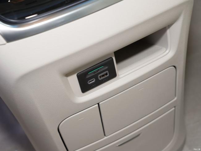 MPV New Car Price Gasoline Car Buick Gl8 (2023) Redesigned Business Class on Land Luxury Version
