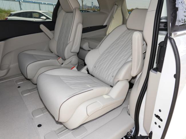 MPV New Car Price Gasoline Car Buick Gl8 (2023) Redesigned Business Class on Land Luxury Version