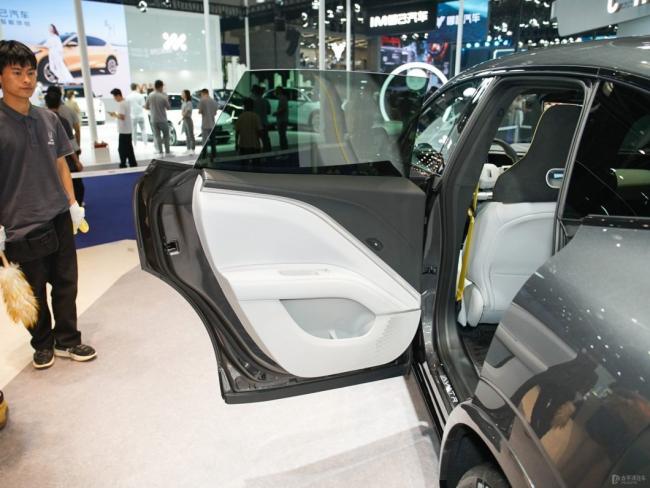 SUV New Car Electric Car Electric Vehicle EV Avatr 11 2023 Ultra-Long-Range Single Motor Version 5-Seater