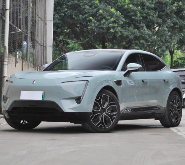 Avatr 11 (2023) Long-Life Single Motor Version with 5 Seats
