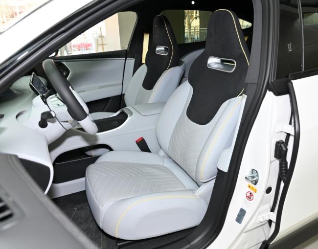 2022 Avatr 11 Long-Life Dual Motor Version with 5 Seats
