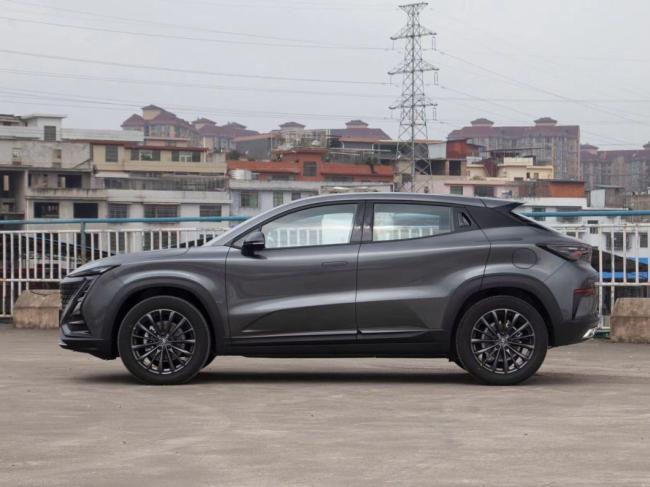 Changan Uni-T Gasoline 2023 1.5t Excellent Type New Car