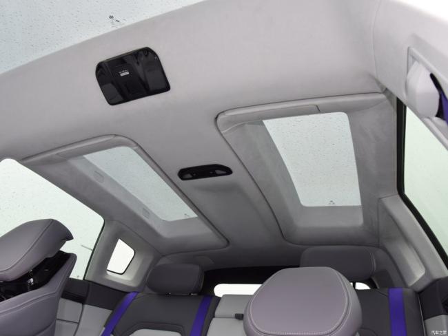 New Car SUV EV Electric Car Hiphi Y 560km Pioneer