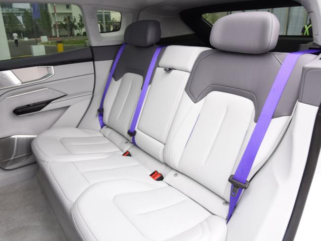 New Car SUV EV Electric Car Hiphi Y 810km Long-Range