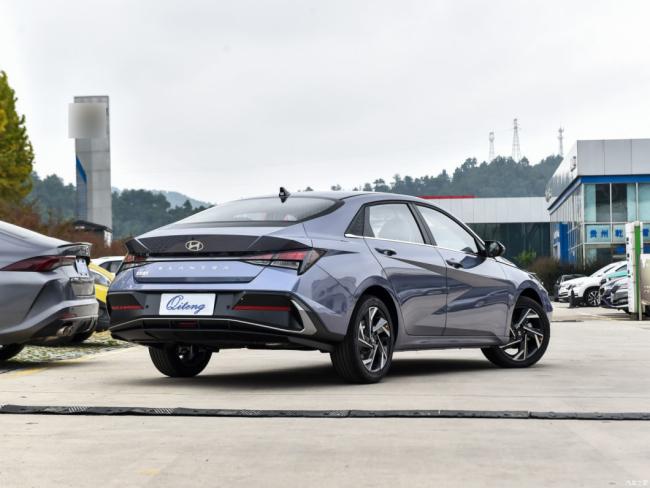 2023 Hyundai Elantra 1.5L CVT Glx Elite Edition Gasoline Car