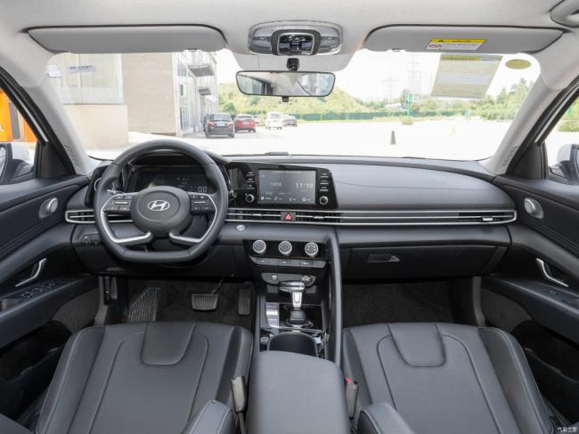 2023 Hyundai Elantra 1.5L CVT Glx Elite Edition Gasoline Car