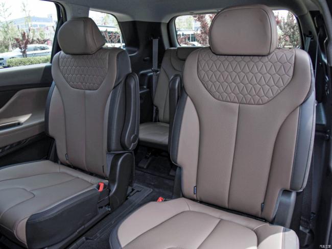 New Car Gasoline Car SUV Hyundai Santafe Traveller 380t Gdi 4WD Top Htrac Flagship Version