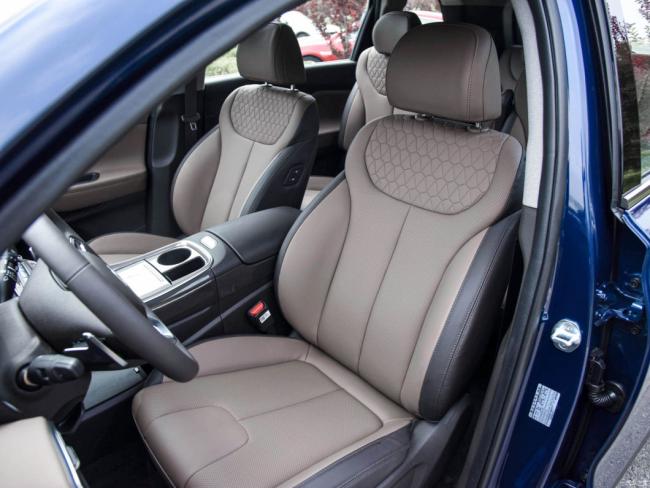 New Car Gasoline Car SUV Hyundai Santafe Traveller 380t Gdi 4WD Top Htrac Flagship Version