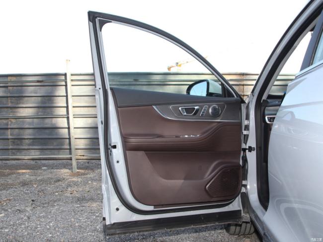 New Car Price Chery Tiggo8 PRO 290t 2WD Vast 7 Seat Gasoline Car SUV