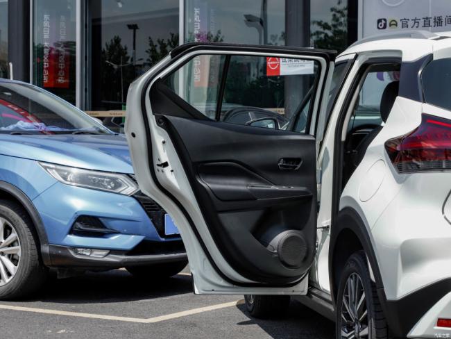 New Car Price SUV Gasoline Kicks 2023 1.5L Luxury