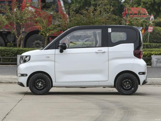 New Car Electric Car Electric Vehicle EV Minicar Cheap Chery New Energy QQ-Ice Cream 2024 205km Sundae