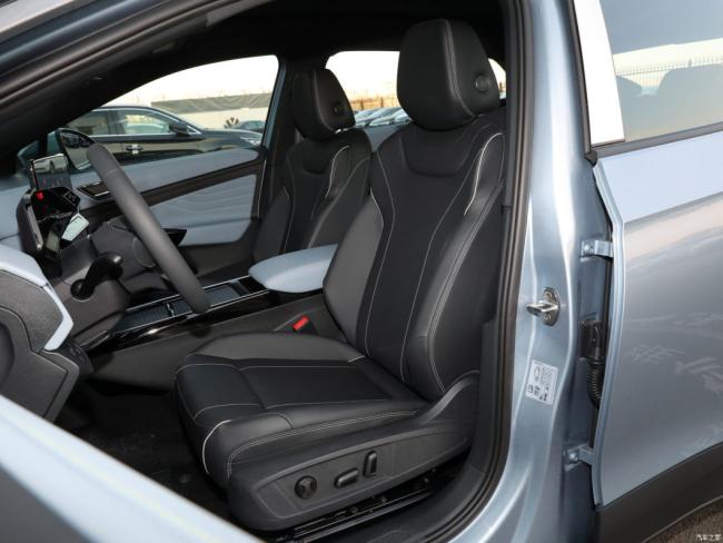 China Electric Vehicles 2023 Volkswagen ID4X Pure Smart Edition New Energy Vehicles for Sale