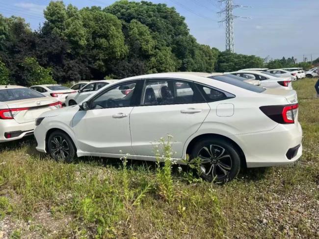 Automobiles 2023 Honda Envix 1.0t 180turbo CVT Comfort Edition New Cars for Sale