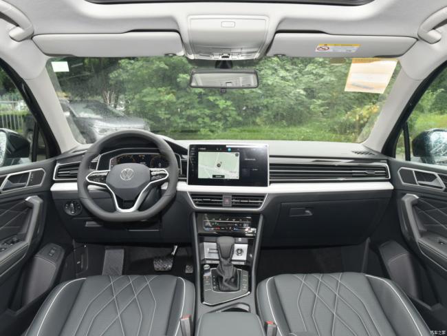 Best Car Deals 2023 Volkswagen Tiguan L 330tsi Fwd Smart Edition SUV