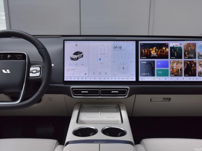 Range Extended Car Li/Lixiang L6 Max Electric Car Hybrid Car for Sale
