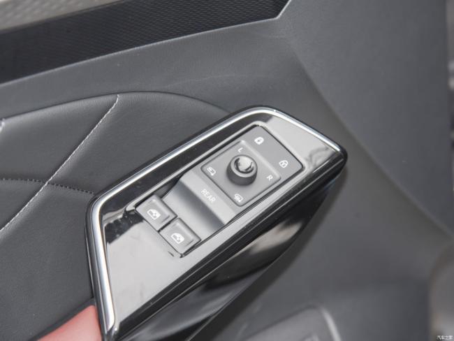 SUV New Car Electric Car Electric Vehicle EV Volkswagen ID. 6 X 2023 Upgraded Pure Long-Range