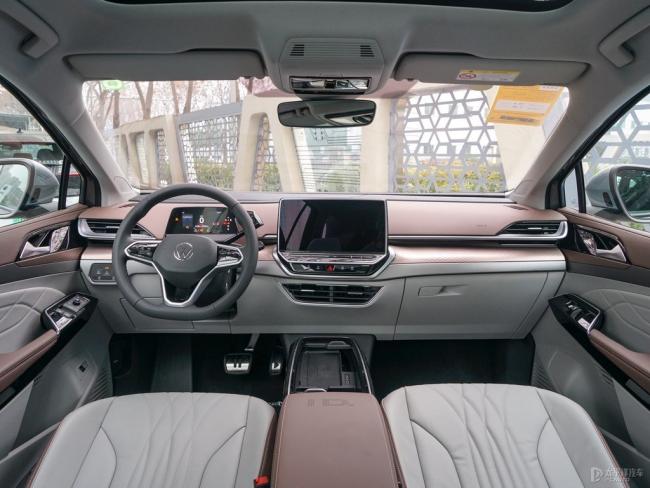 New Energy Vehicles Volkswagen ID6 Crozz PRO Pure EV New Cars for Sale