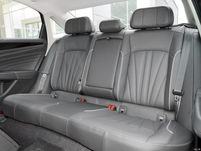 New Car Price Gasoline Car VW Volkswagen Passat 2024 380tsi Flagship