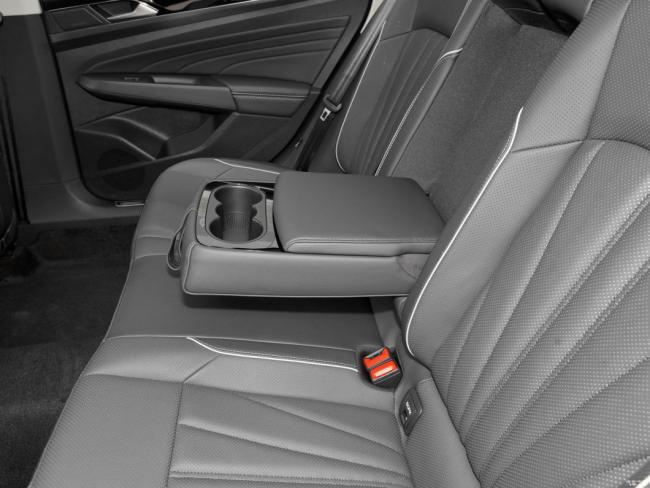 New Car Price Gasoline Car VW Volkswagen Passat 2024 380tsi Flagship