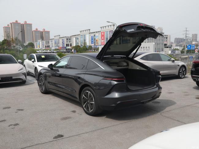 New Car Electric Car Electric Vehicle EV Hatchback Rising Auto F7 (2023) Advanced PRO