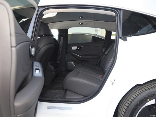 New Car Electric Car Electric Vehicle EV Hatchback Rising Auto F7 (2023) Long-Rang