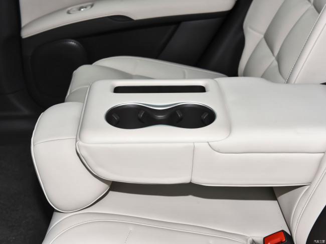 SUV New Car Electric Car Electric Vehicle EV Im Motors Ls6 2023 Max Standard